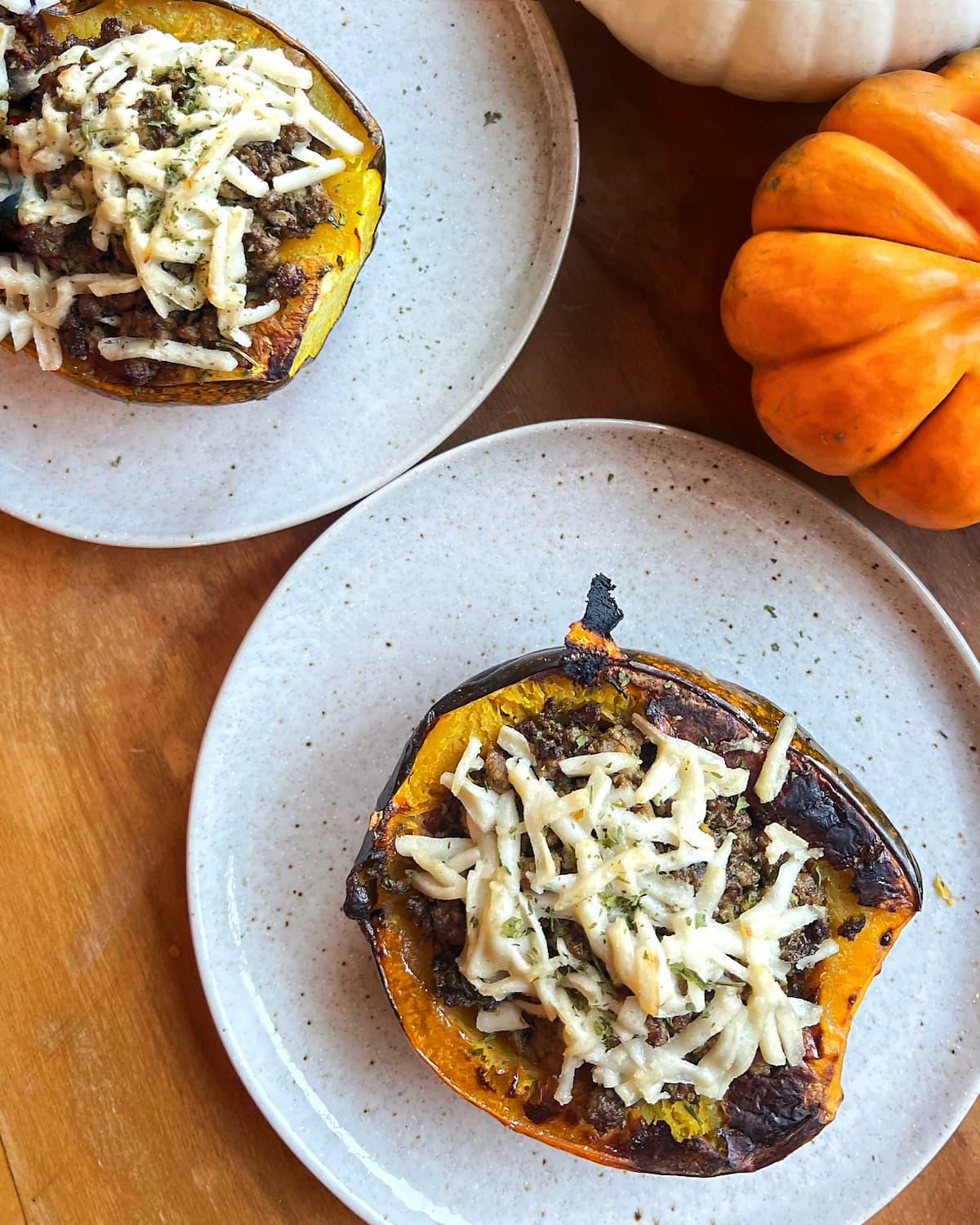Ground Beef Stuffed Acorn Squash With Pesto - Autumn Elle Nutrition