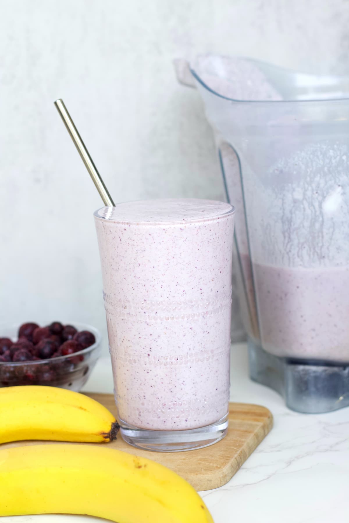 The Best Blueberry Protein Shake | 36 Grams Protein - Autumn Elle Nutrition